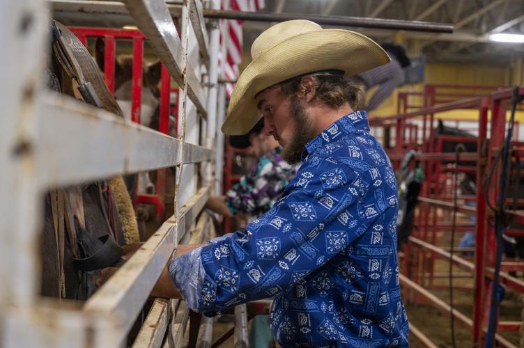 Rodeo stars compete in an ultimate showdown | Life & Arts ...