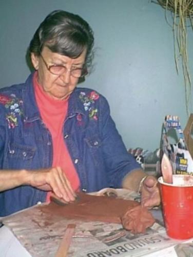 Minnie Adkins brings a whole life to her art | Mobile ...