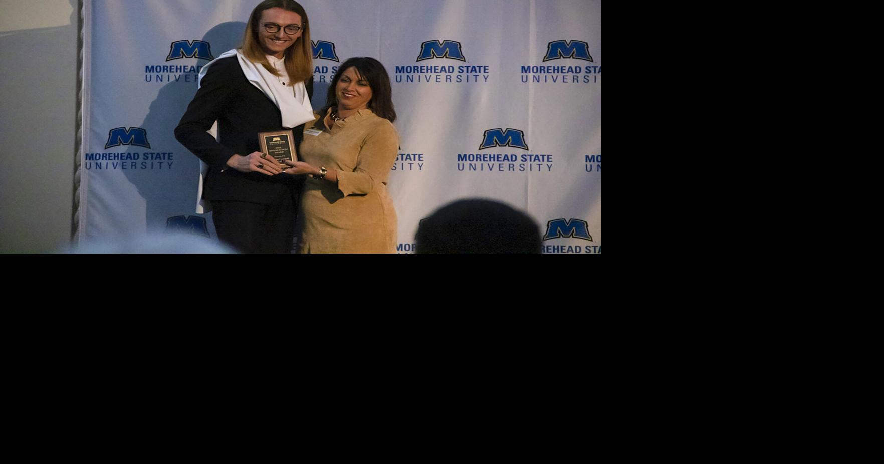 Alumni are honored during Homecoming | Life & Arts ...