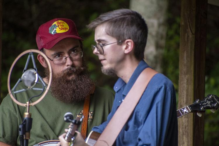 Fiddlers Convention sets record | News | thetrailblazeronline.net