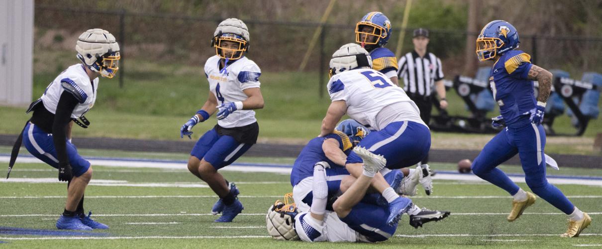 Eagles soar into spring practice | Mobile | thetrailblazeronline.net