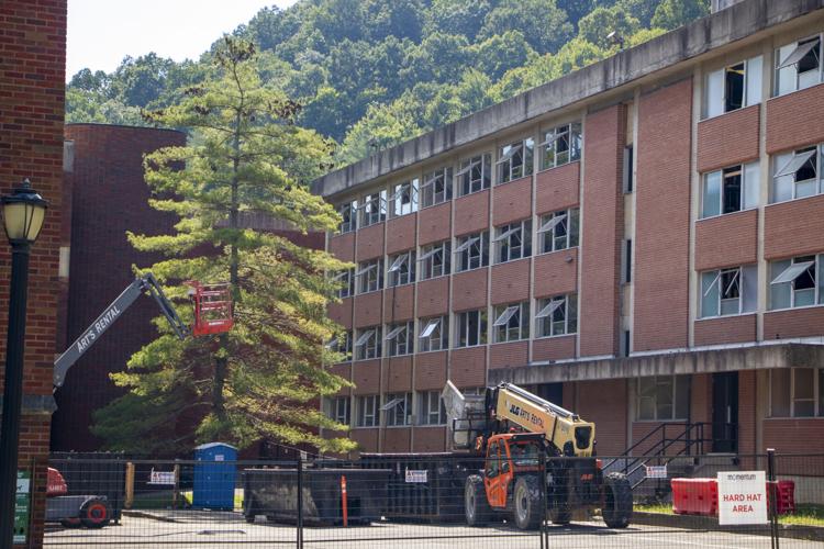 Residential hall gets a new look | Life & Arts | thetrailblazeronline.net
