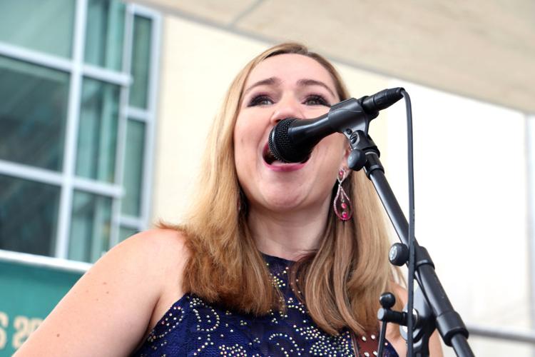 Canning takes her life to the stage | News | thetrailblazeronline.net