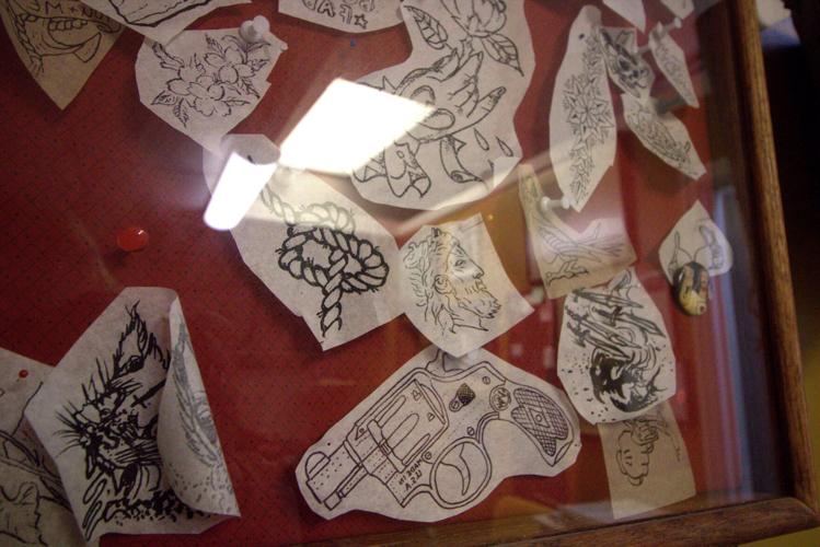 Back Alley artist is leaving Morehead | Life & Arts ...