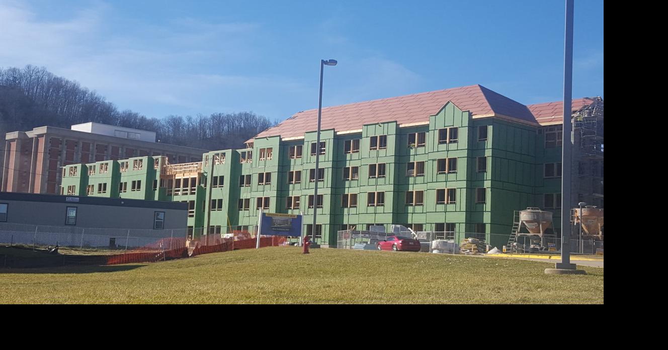 Morehead State's new dorm rises | News | thetrailblazeronline.net