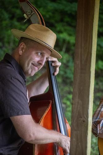 Fiddlers Convention sets record | News | thetrailblazeronline.net