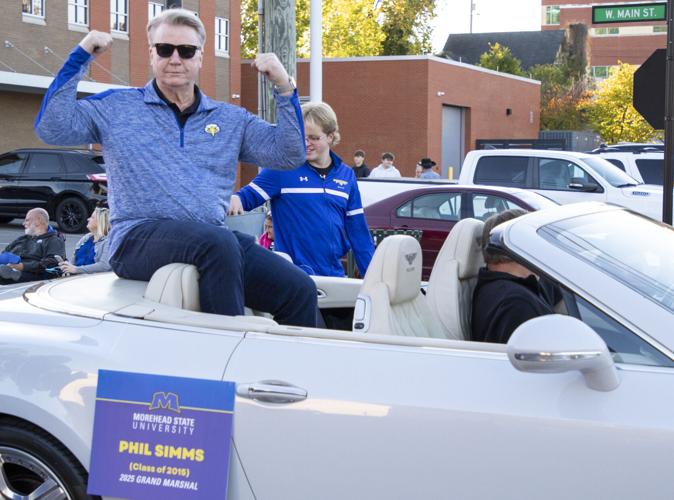 Eagles parade their pride down Main Street | Life & Arts ...