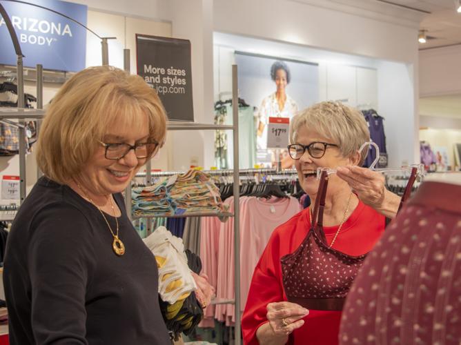 Behind the madness: retail workers prep for Black Friday | Media ...
