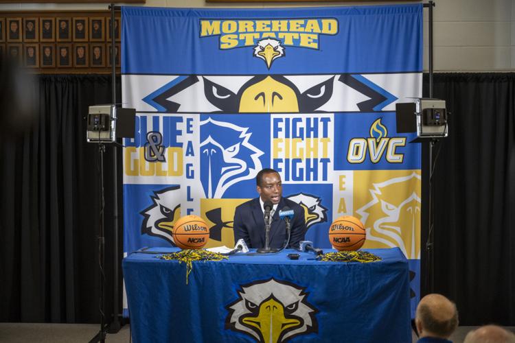 Mattox introduced as new men's head coach | News | thetrailblazeronline.net