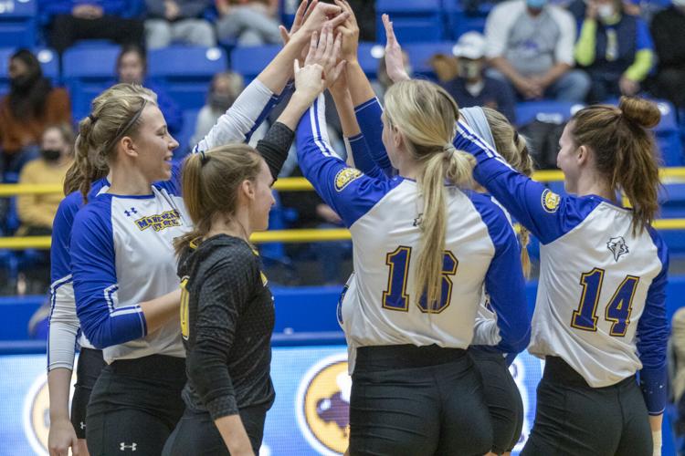 Eagles take down Belmont | Gallery | thetrailblazeronline.net
