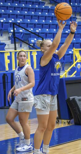A pair of senior guards are expected to start off strong this upcoming ...