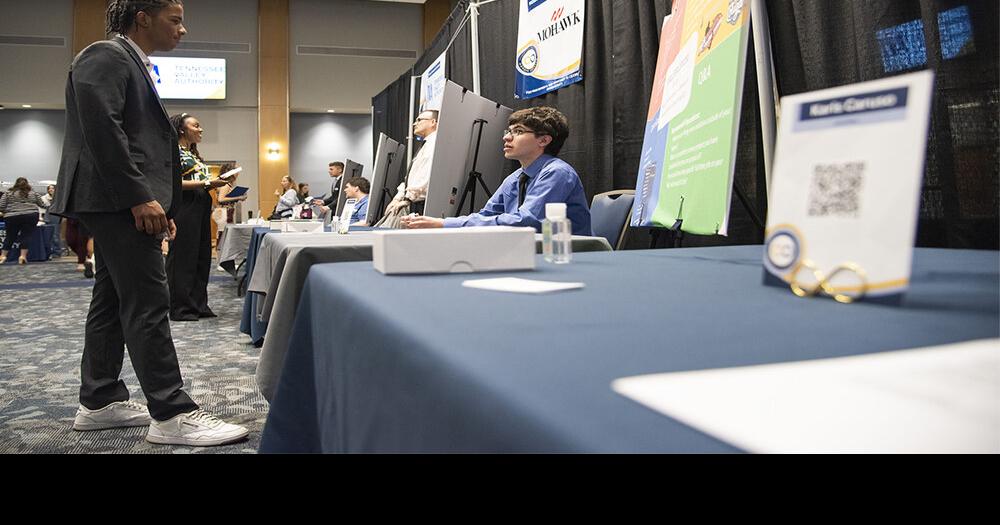 Mosaic’s Reverse Career Fair Gives Students A Chance to Shine ...