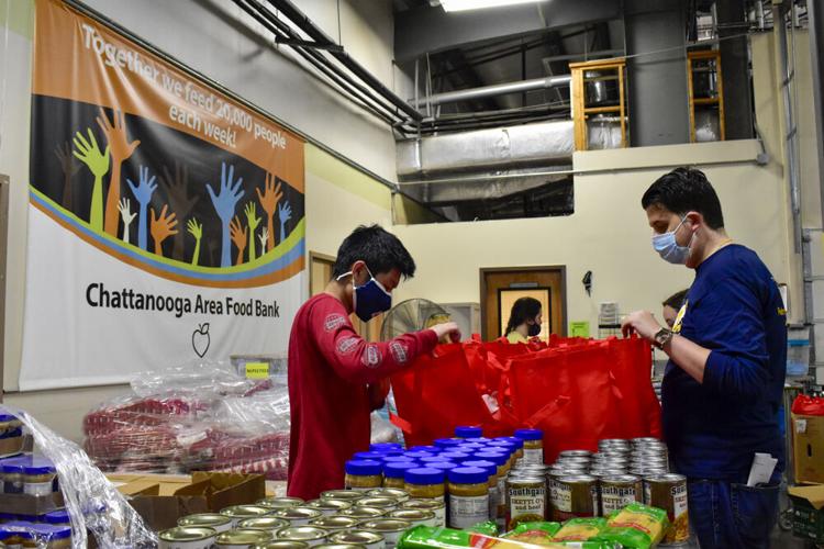 Students Offer A Helping Hand at Local Non-Profit | News | theutcecho.com