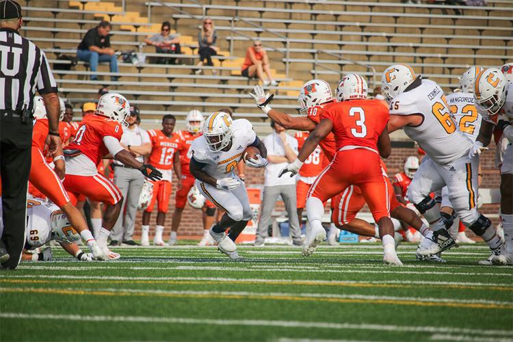 Mocs Beat Out Mercer 41-21 | Photo Gallery | theutcecho.com