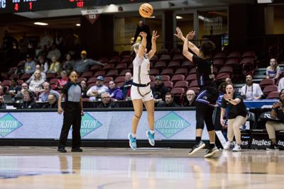 Women's Basketball Advances To Semifinal With Win Over Western Carolina ...