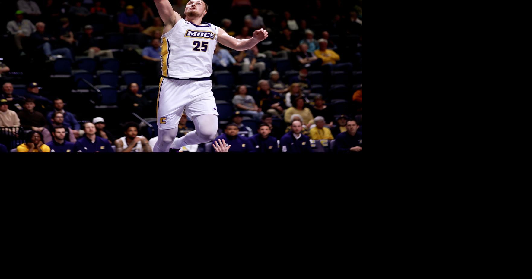 Men's Basketball Pulls Together Without Bonham in Win Over Wofford ...