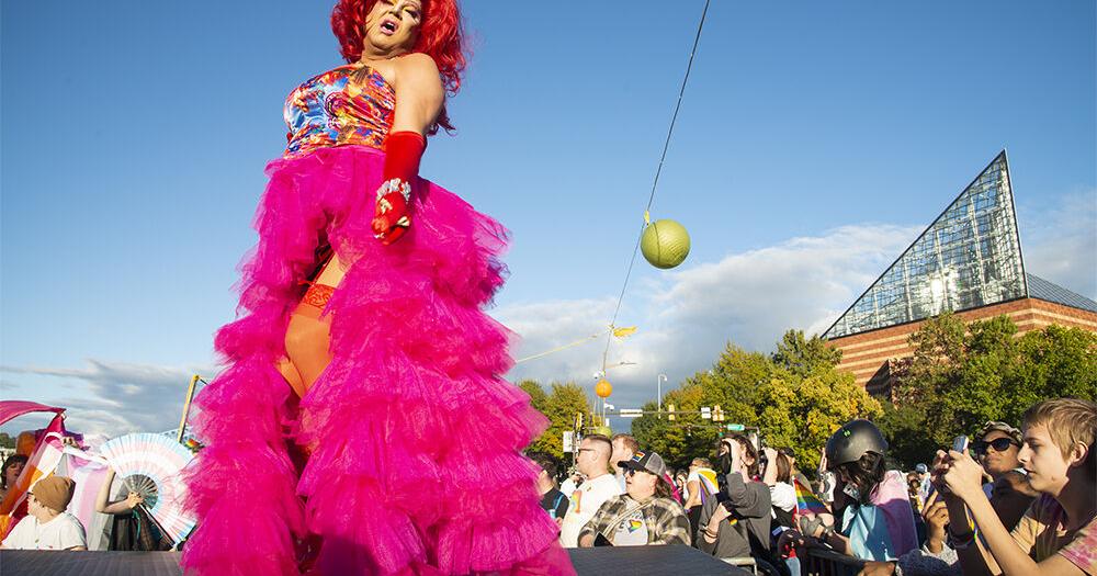 Tennessee Files Bill to Outlaw Drag Shows | News | theutcecho.com