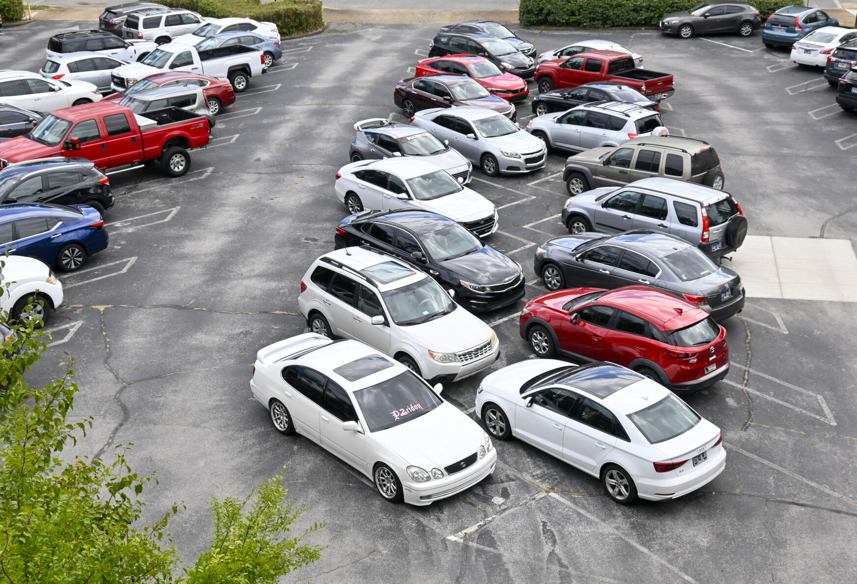 UTC Rebalances Parking Permit Rules to Benefit Commuter Students | News ...