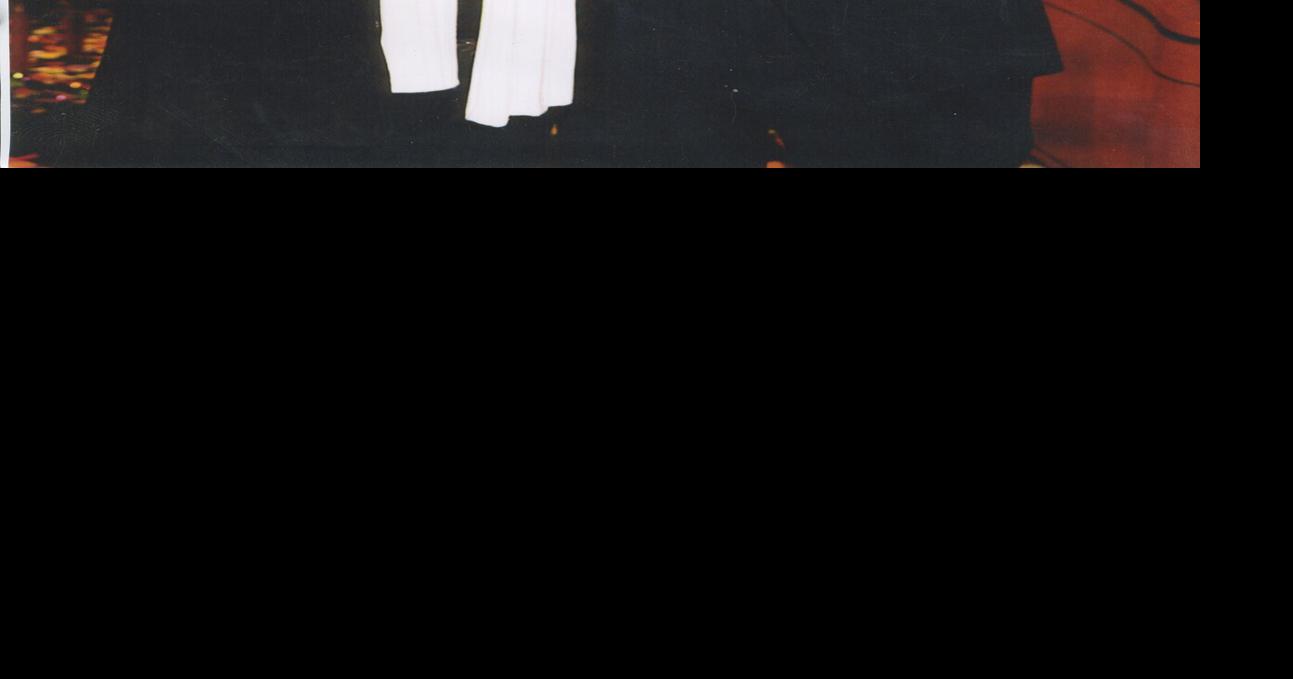 Bob Perlow’s' Tales From Hollywood' show heads to the Granite ...