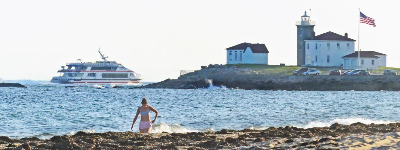 PHOTOS: A lazy late-summer afternoon at East Beach | Westerly ...