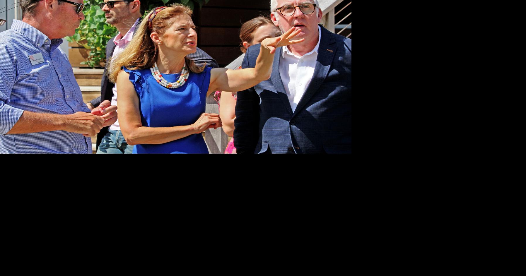 PHOTOS: Bysiewicz Visits Mystic Seaport | Stonington | thewesterlysun.com