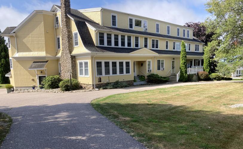 Postscripts: Captain Jimmie’s Inn, a grand hotel, is still a yellow ...