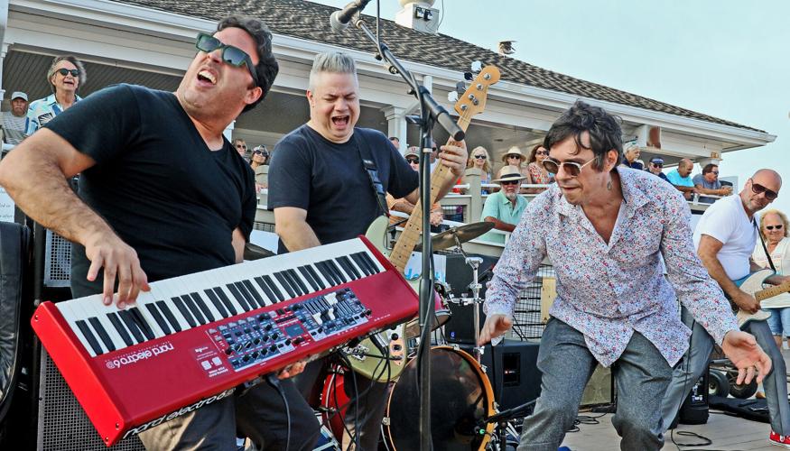 Photos Dancin To The Blues Beatles Westerly
