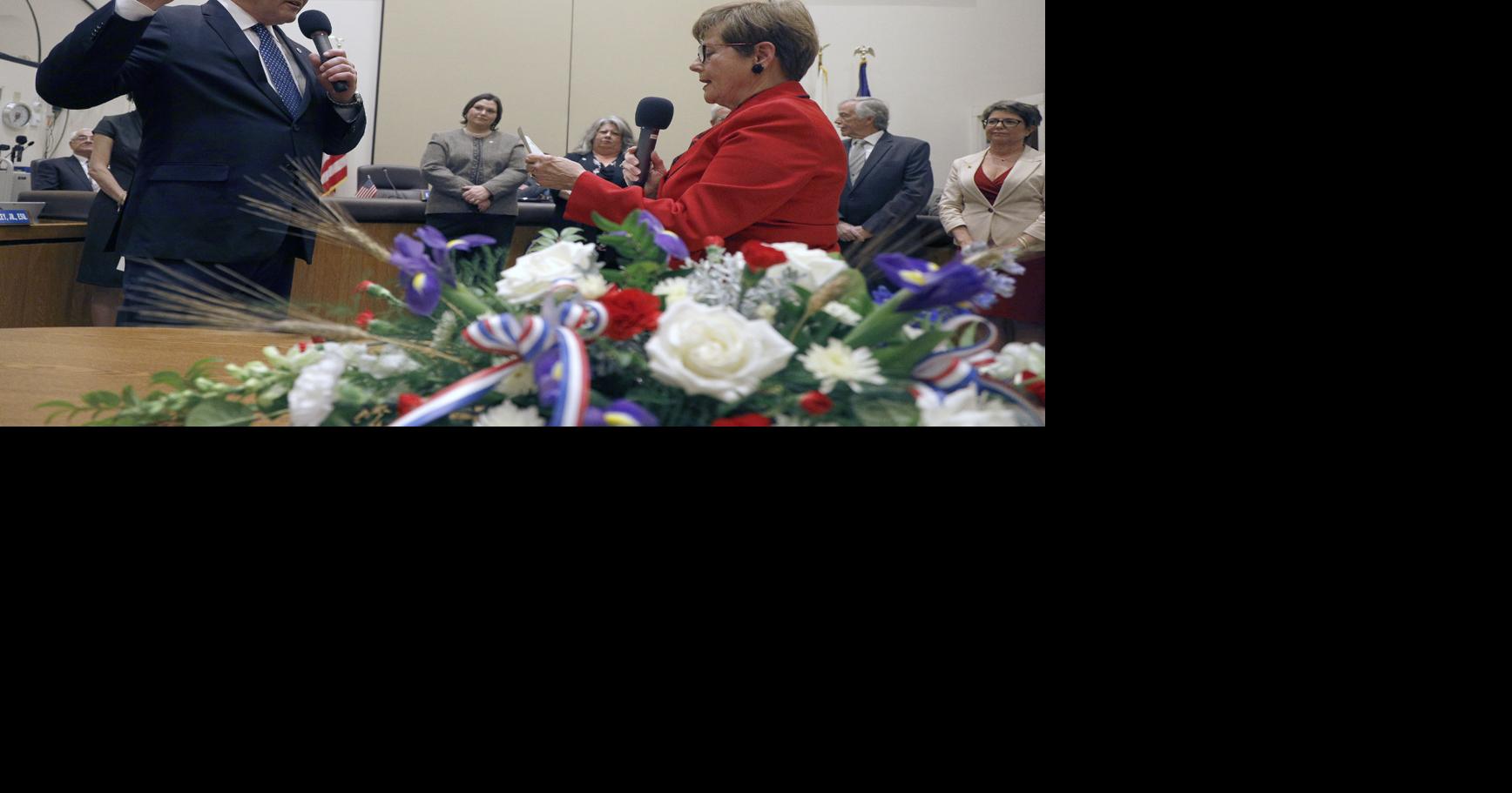 New Westerly Town Council seated; in close vote, Duhamel wins ...
