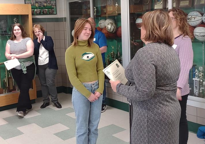 Chariho High’s top seniors awarded valedictorian, salutatorian titles ...