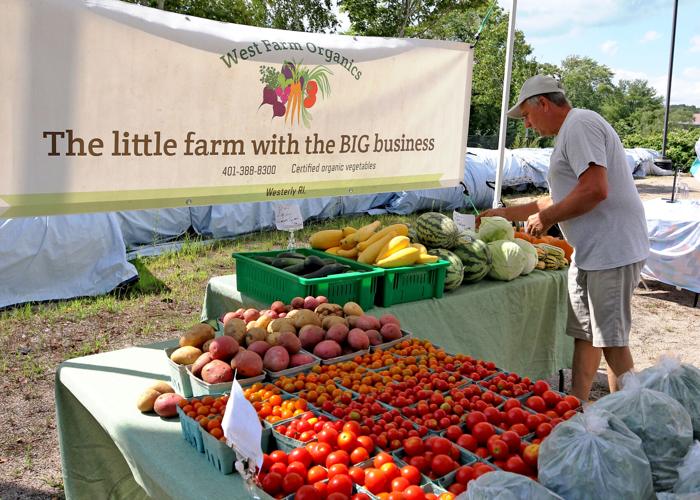 PHOTOS: Prepping for the market | Westerly | thewesterlysun.com