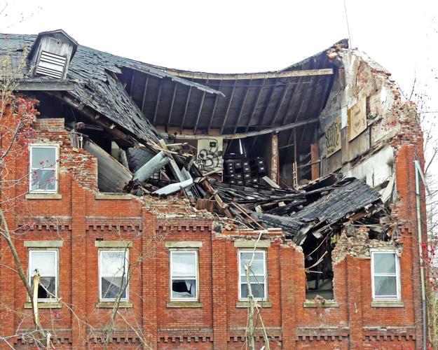 After roof collapse, Stonington moves quickly to demolish Connecticut ...