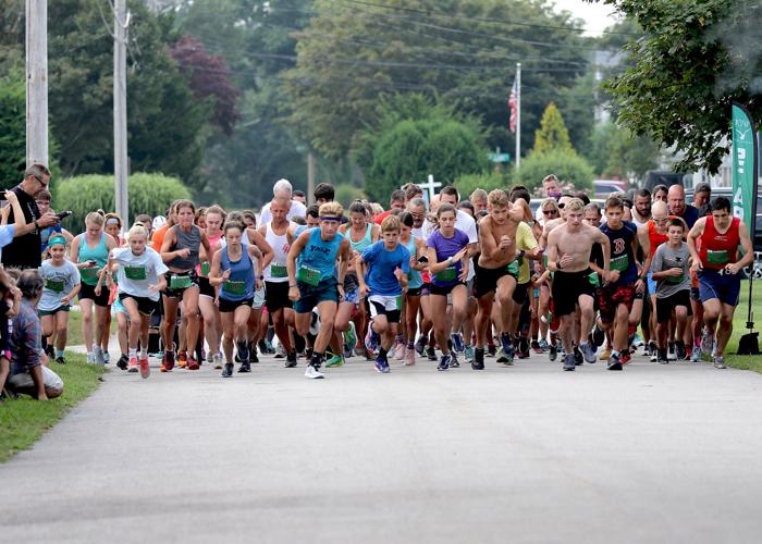 Running: Reisch wins annual Bottone Mile in Misquamicut; West is top ...