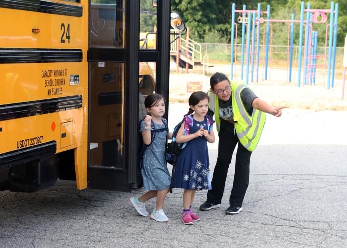 PHOTOS: First day of school in Chariho | Richmond & Hopkinton ...