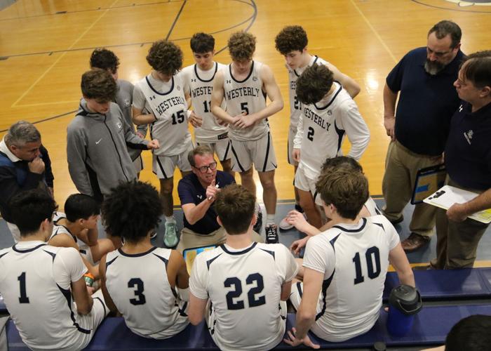 Boys basketball: Gleason steps down as Bulldogs coach after 17 seasons ...