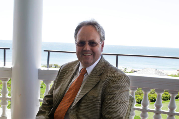 In the Easy Chair with ... Simon Holt | Entertainment | thewesterlysun.com