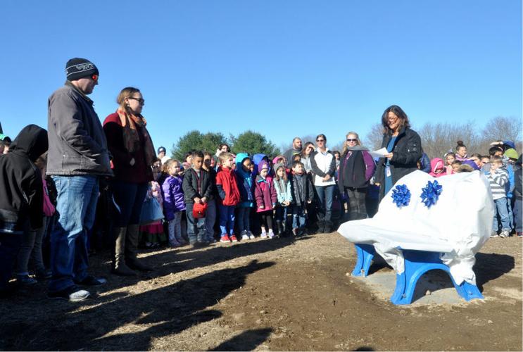Springbrook School dedicates a ‘buddy bench’ to Dorian Murray | News ...