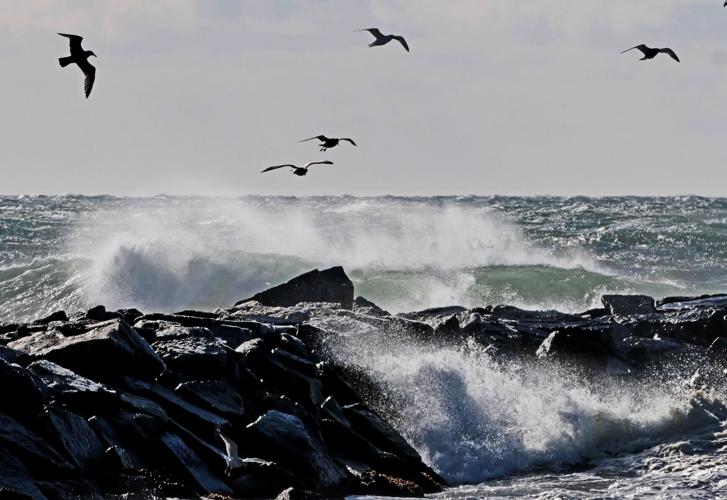 PHOTOS: Angry Waves | Westerly | thewesterlysun.com