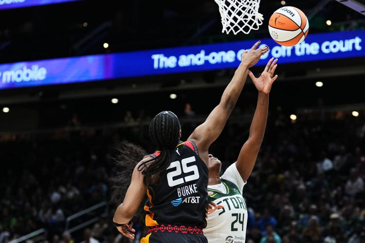 Zia Cooke and Flau'jae Johnson have career games as the Storm beat the ...