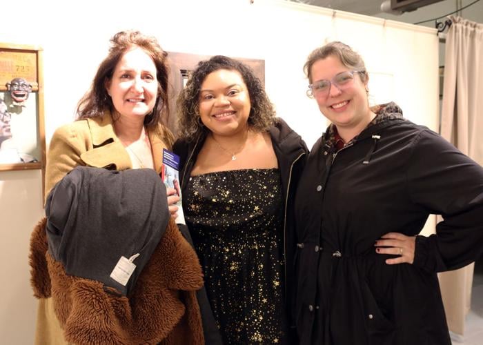 Out & About Artists' Coop opening | Lifestyle | thewesterlysun.com