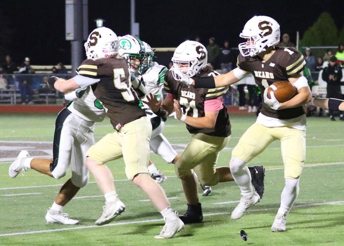 Football: Stonington stopped on goal-line stand to fall to Griswold ...