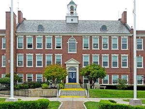 Students survive school's 'no cell' day | Daily-news-alerts ...
