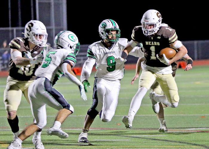 Football: Stonington stopped on goal-line stand to fall to Griswold ...