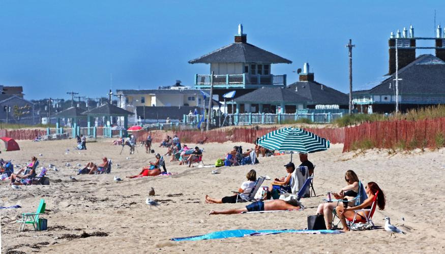 PHOTOS: A good day for activities at Westerly Town Beach | Westerly ...