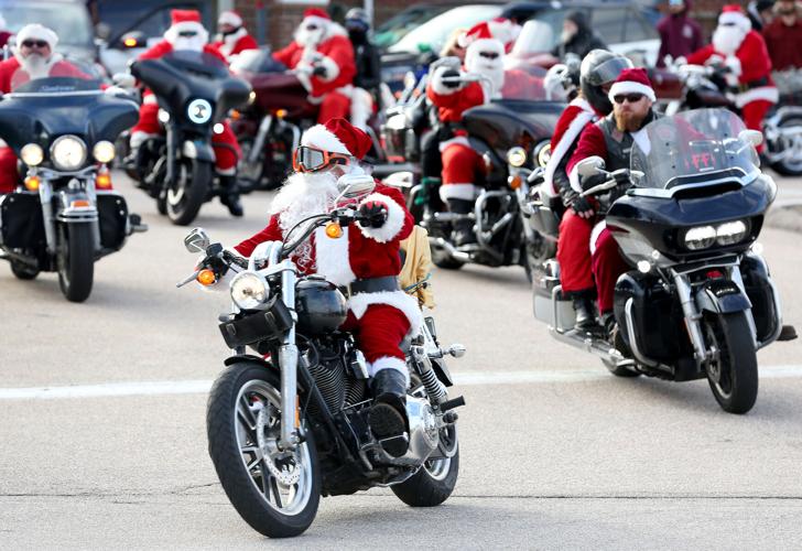 PHOTOS: Sons of Santa make their delivery | Daily-news-alerts ...