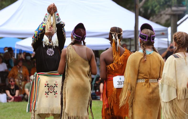 PHOTOS: Celebrating Schemitzun with the Mashantucket Pequot Tribal ...