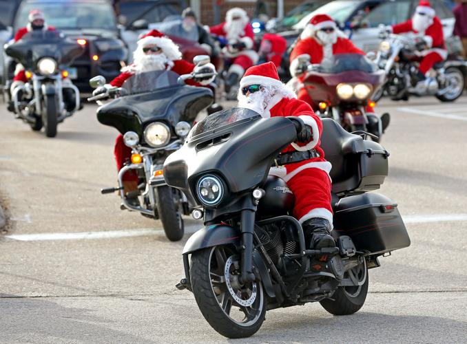 PHOTOS: Sons of Santa make their delivery | Daily-news-alerts ...