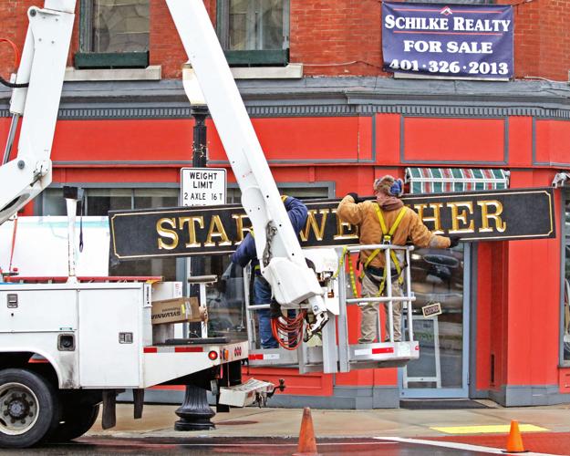 PHOTOS: Broad Street signage coming down | Westerly | thewesterlysun.com