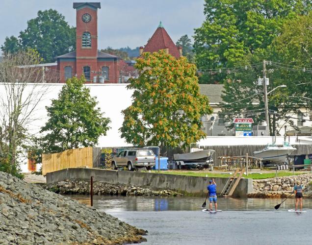 PHOTOS: Paddleboarding down the Pawcatuck River | Westerly ...
