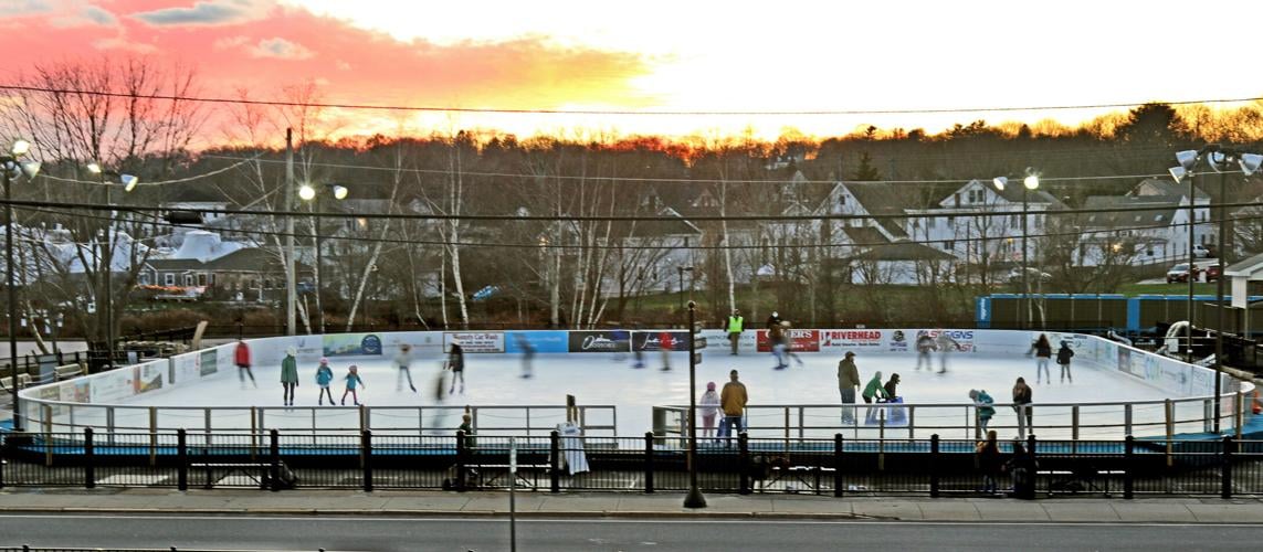 PHOTOS: Skaters are back on the ice at Washington Trust Community ...