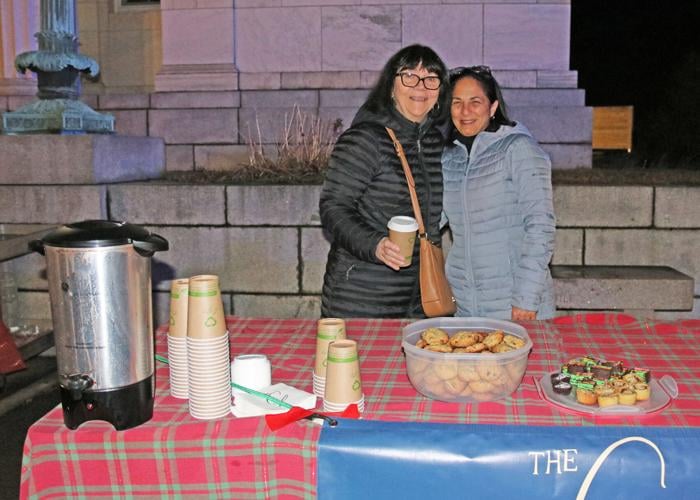 Photos: Tree Lighting Ceremony in Westerly | Daily-news-alerts ...